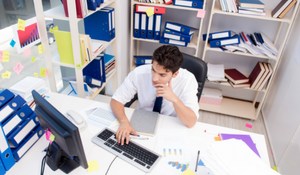 6 Office Decluttering Tips to Improve Employee Productivity